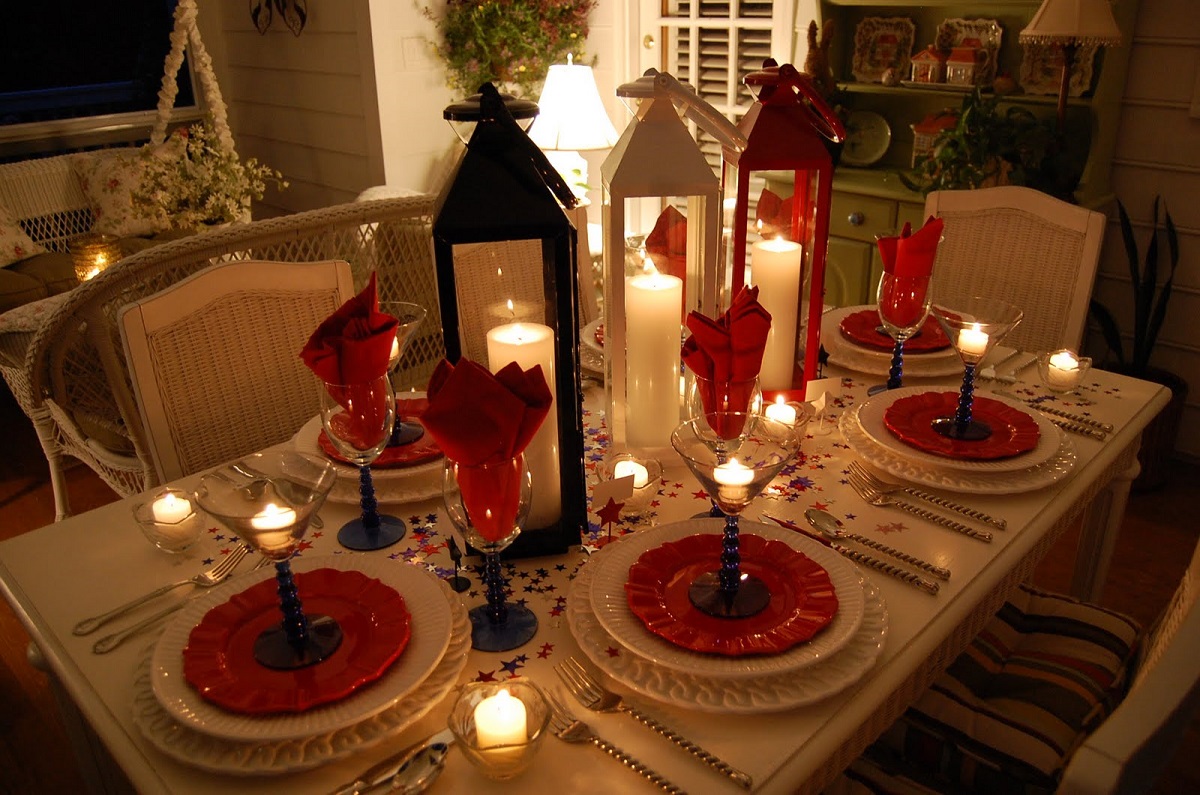 25 Popular Christmas Table Decorations On Pinterest All About Christmas