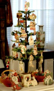 30+ Exquisitely Stunning Victorian Christmas Decorating Ideas – All ...