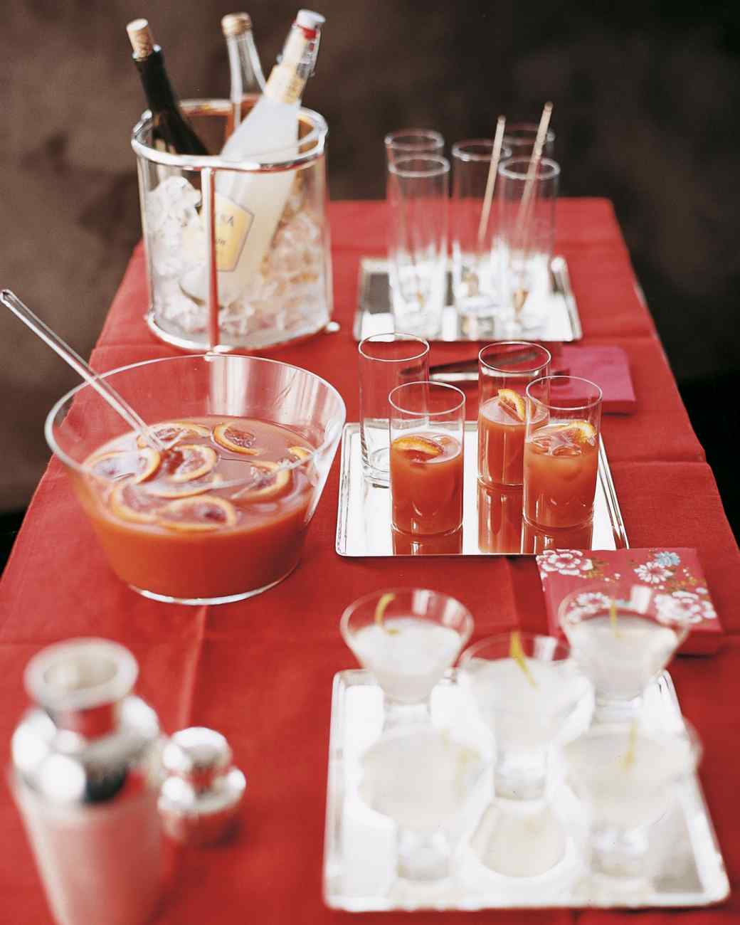 40 Mouthwatering Christmas Cocktails Presentation Ideas – All About ...